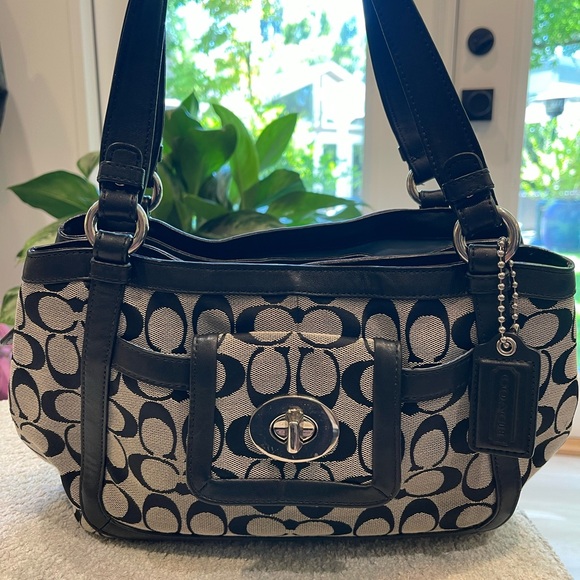 Coach | Bags | Coach Black And Gray Signature Shoulder Bag With ...